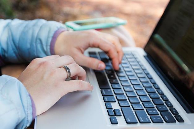 Free Resources for Middle School Curriculum - Fun Homeschooling Life